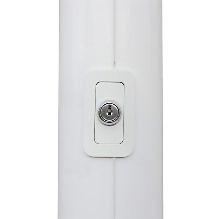 Choosing an internal or external halyard - Harrison Flagpoles